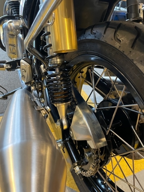 ROYAL ENFIELD 650 INTERCEPTOR CONTINENTAL GT 650 CHAIN GUARD - CooperB ...