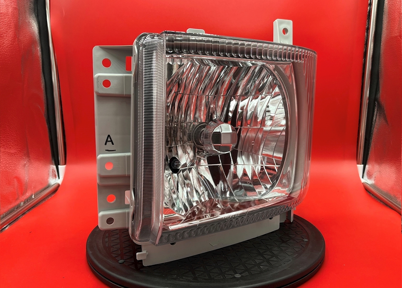 LAMP ASM HEAD | T&M Commercials