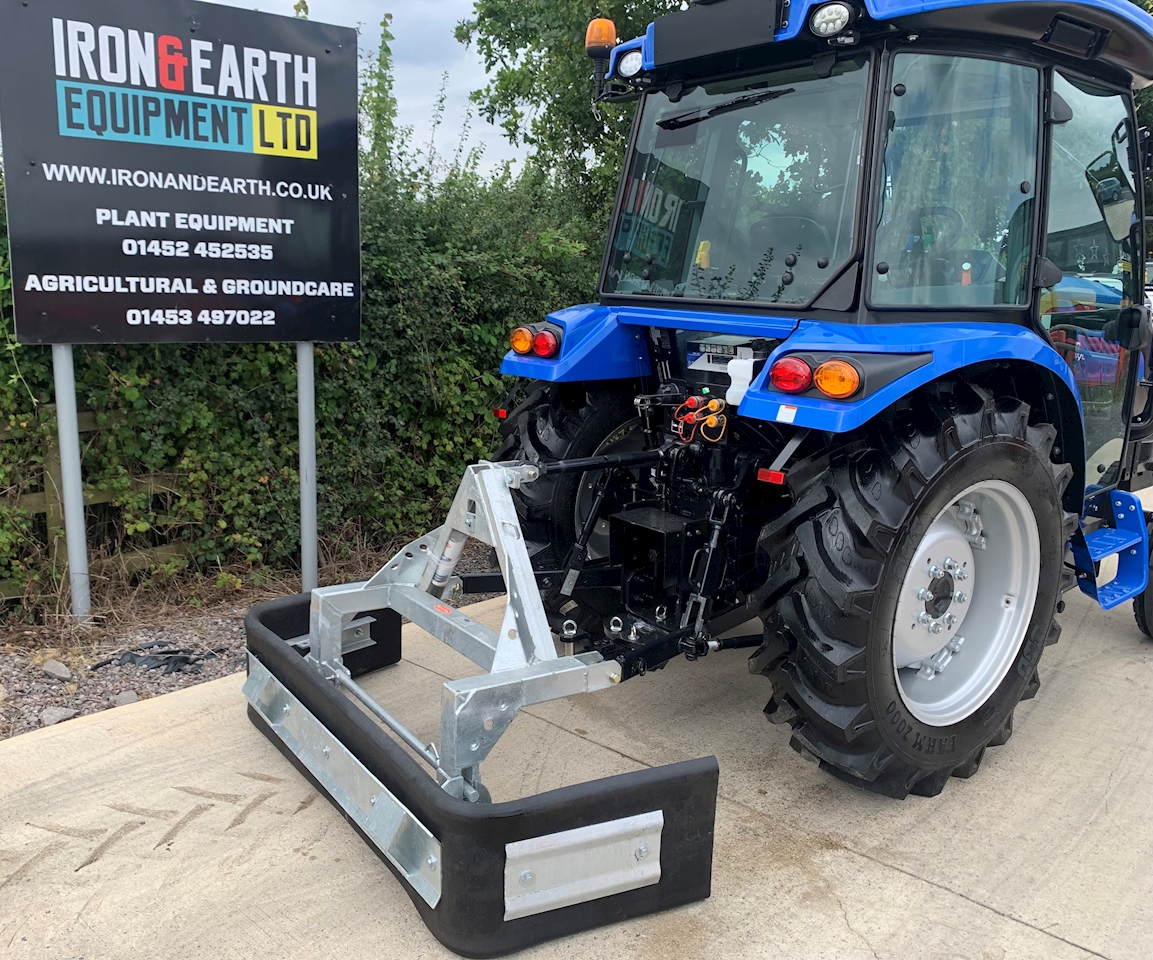 Ritchie Heavy Duty Yard Scraper | Iron and Earth