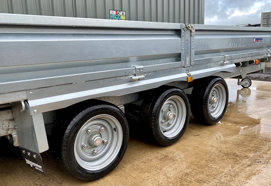 Indespension 16x6'6 Flatbed Trailer - Tri Axle | Iron and Earth