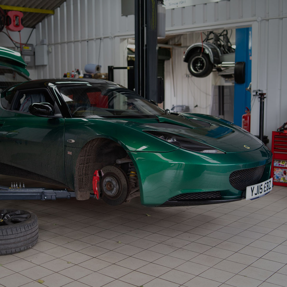 Lotus Wheel Alignment | Bristol | Williams Automobiles Lotus